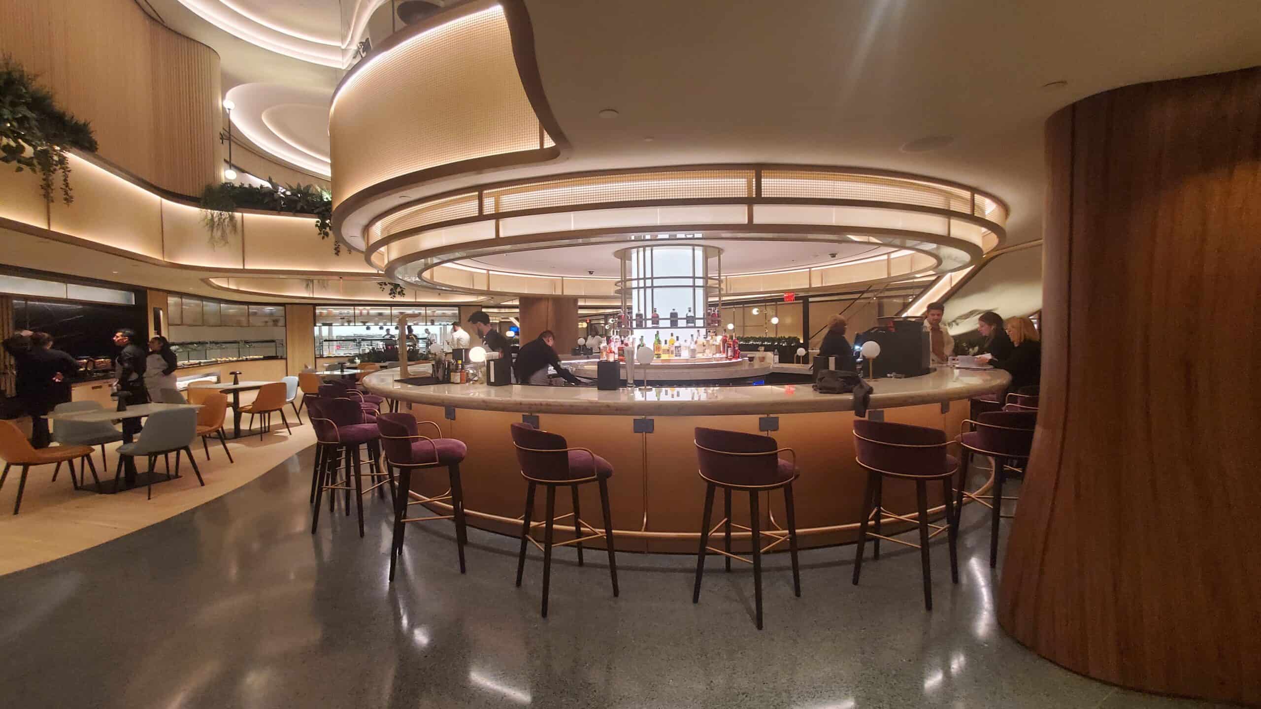 Chase Sapphire Reserve Lounge, LaGuardia Airport - EOSLight