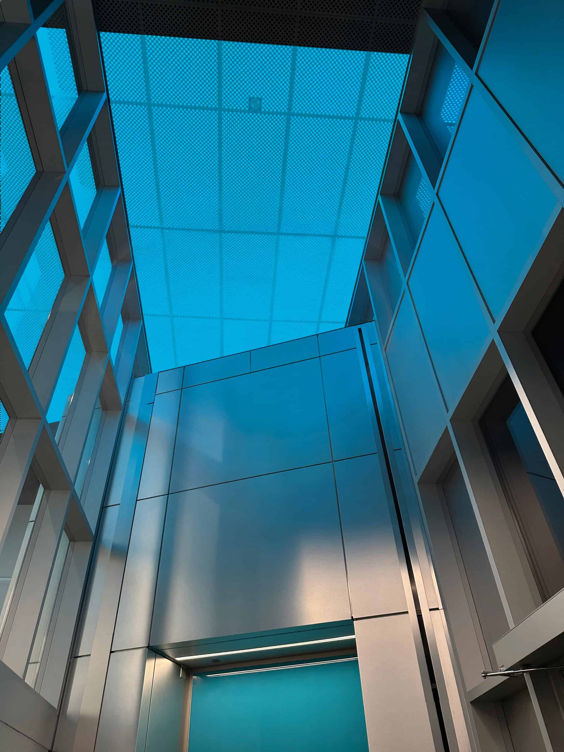 Harlem Irving Plaza - EOSLight