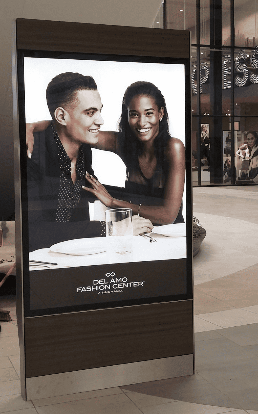 Simon Mall Directory Signage, Los Angeles, CA - EOSLight